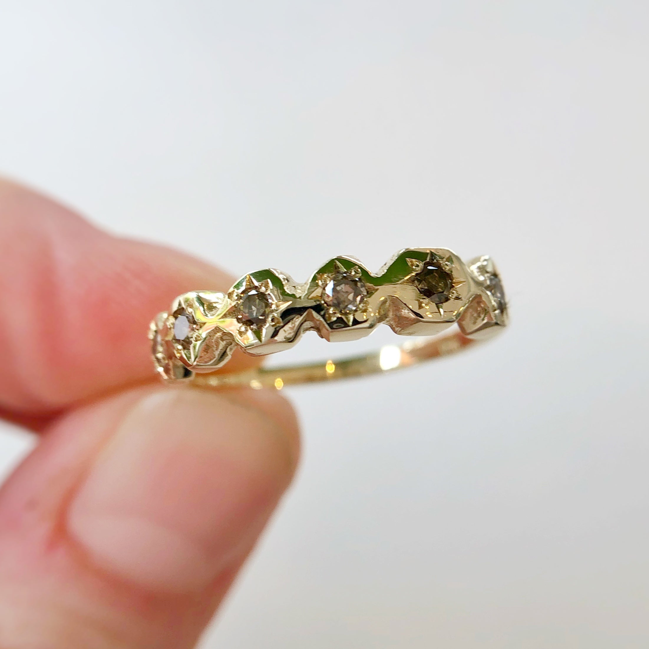Organic Hex Band with Cognac Diamonds – Geneine Honey Bespoke Jewellery